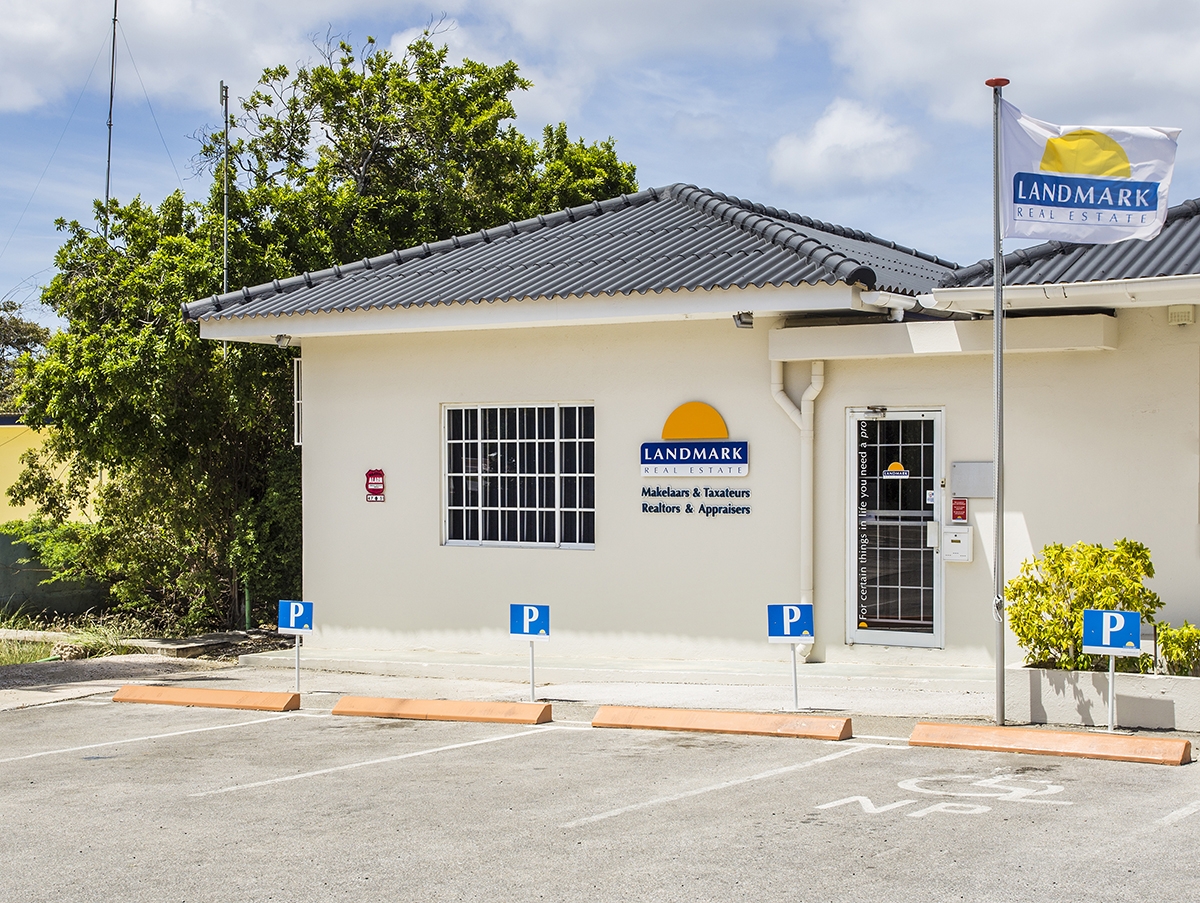 About us | Landmark Real Estate